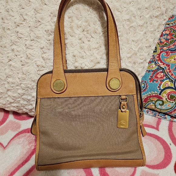 Elegant Vintage Dooney Bourke Handbags Photos